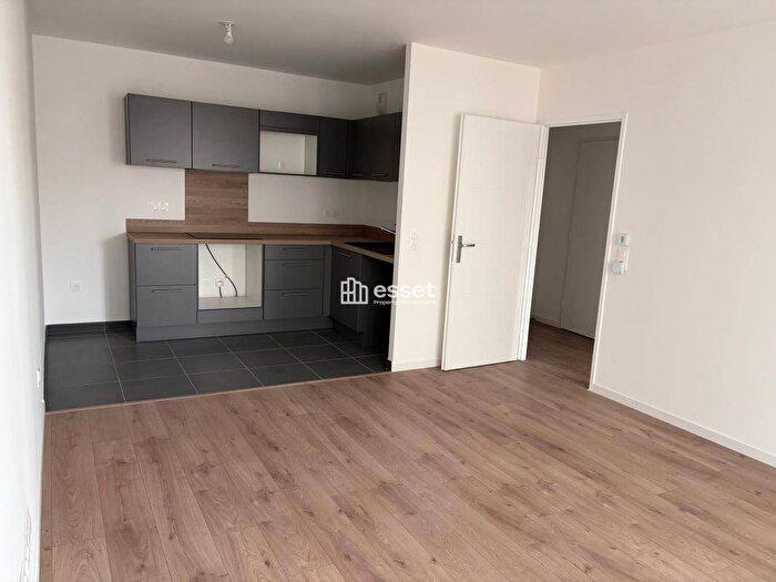 Appartement à louer - Prefecture, Cergy - 2 pièces - 1 chambre