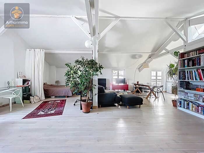 Appartement à vendre - Combs-la-Ville, Gare - 3 pièces - 2 chambres