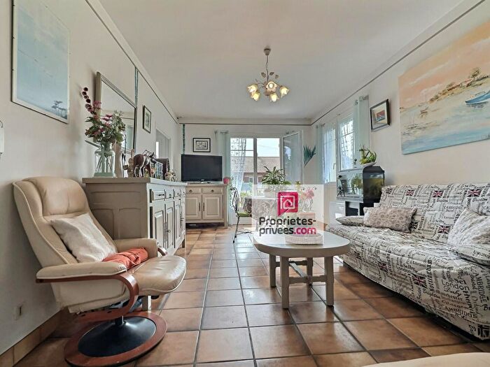 La Teste-de-Buch, Les Chênes Verts, Bordes, Clair-Bois, Pinède de Conteau : Maison 5 pièces à vendre