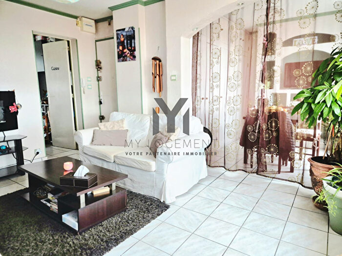 Appartement à vendre - Marseille e , Saint-Julien - 4 pièces - 2 chambres