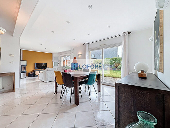 Maison à vendre - Guilers - 6 pièces - 5 chambres