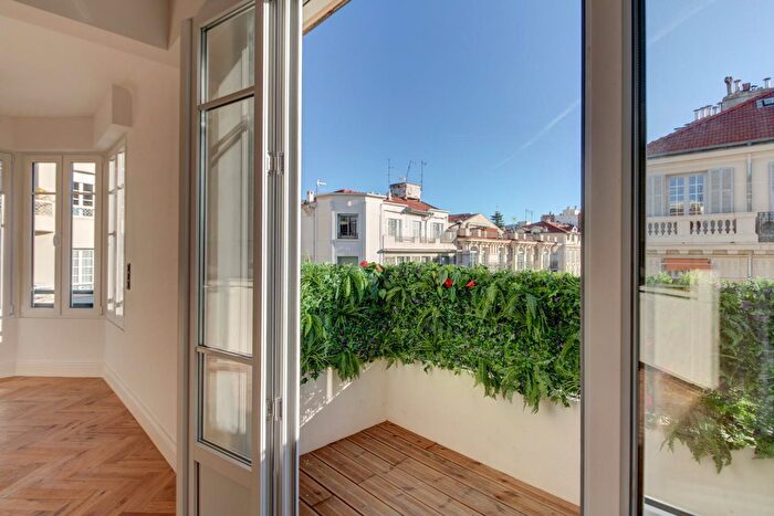 Appartement à vendre - Nice, Thiers, Musicien - 3 pièces - 2 chambres