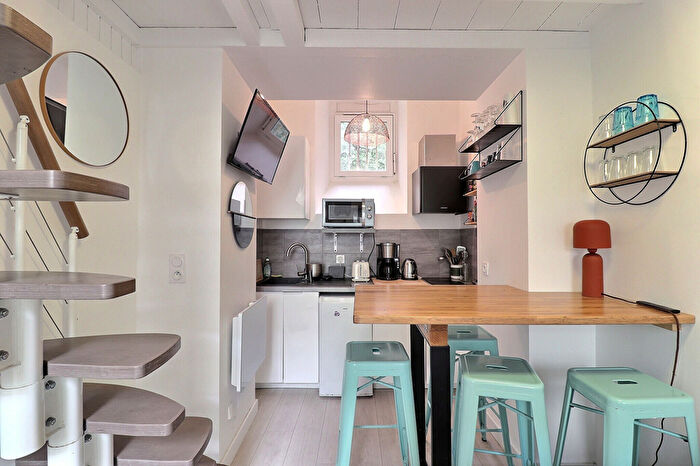 Appartement à vendre - Biarritz, Centre-ville Ouest - 2 pièces - 2 chambres