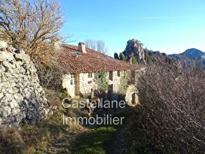 Maison à vendre - Rougon - 5 pièces