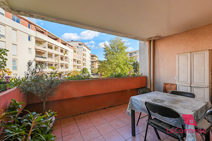 Appartement à vendre - Aubagne, Centre-ville, Beaumond - 2 pièces - 1 chambre