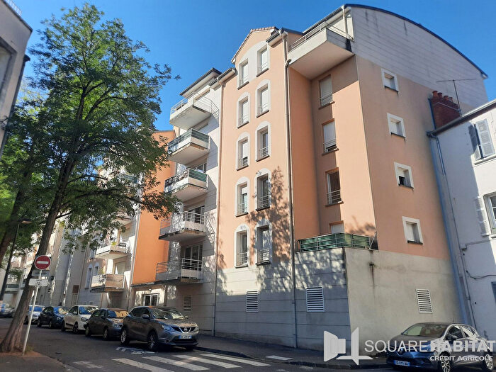 Appartement à vendre - Vichy, Champ Capelet - 2 pièces - 1 chambre