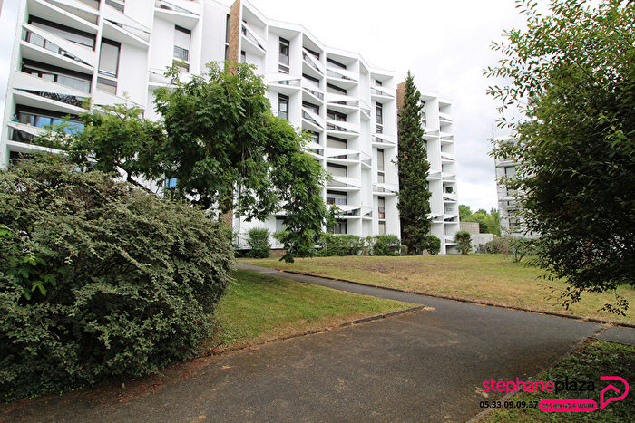 Appartement 5 pièces à Pessac, Compostelle, La Paillère, à vendre
