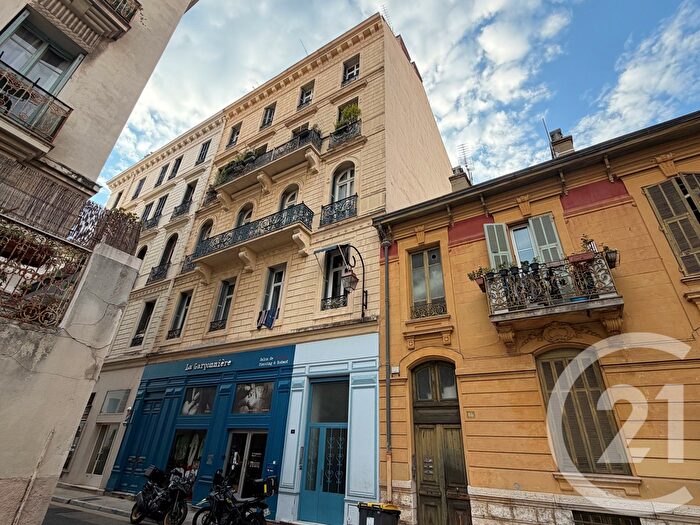Appartement 2 pièces à Nice, Carabacel, à vendre