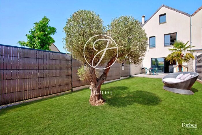 Maison 6 pièces à vendre à Carrières-sur-Seine, Catelaine, Vignes Blanches