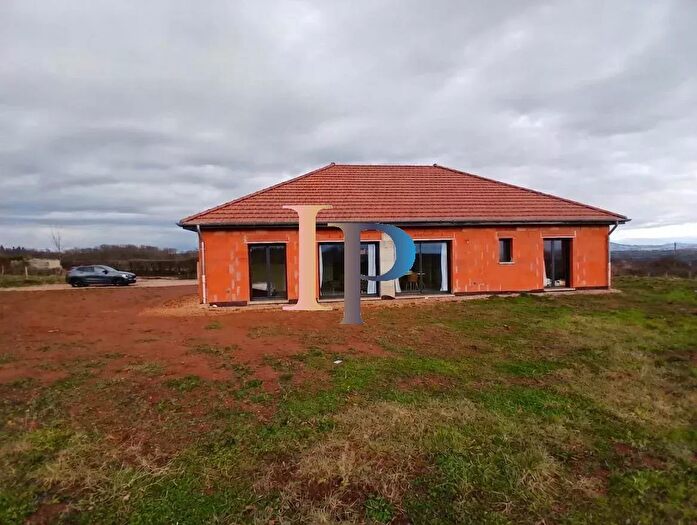 Maison à vendre - Charlieu - 6 pièces - 3 chambres