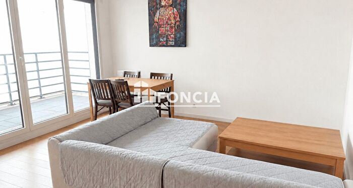 Viroflay, Rive Droite, Gare : Appartement 2 pièces à vendre