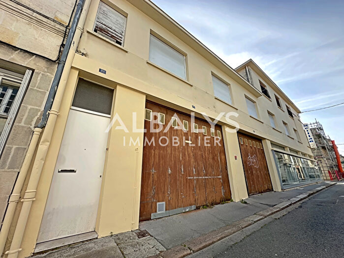 Appartement à vendre - Libourne, Centre-ville, Bastide, Gare - 4 pièces - 3 chambres