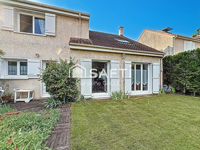 Maison à vendre - Achères, Chêne Feuillu - 6 pièces - 4 chambres