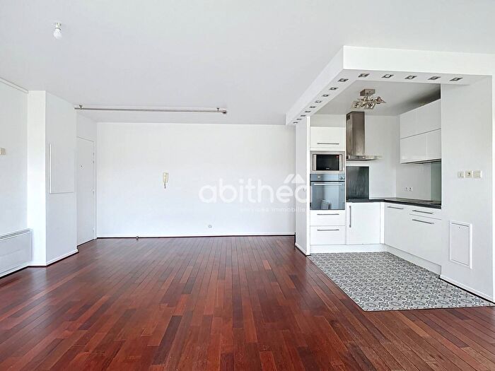 Appartement à louer - Centre I, Choisy-le-Roi - 3 pièces - 2 chambres