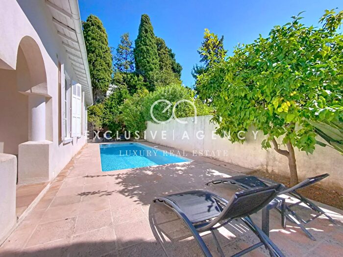 Maison à vendre - Cannes, Prado, République - 5 pièces - 3 chambres