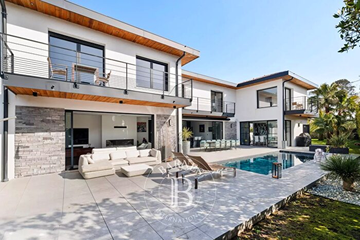 Maison à vendre - Anglet, La Barre - 7 pièces - 3 chambres