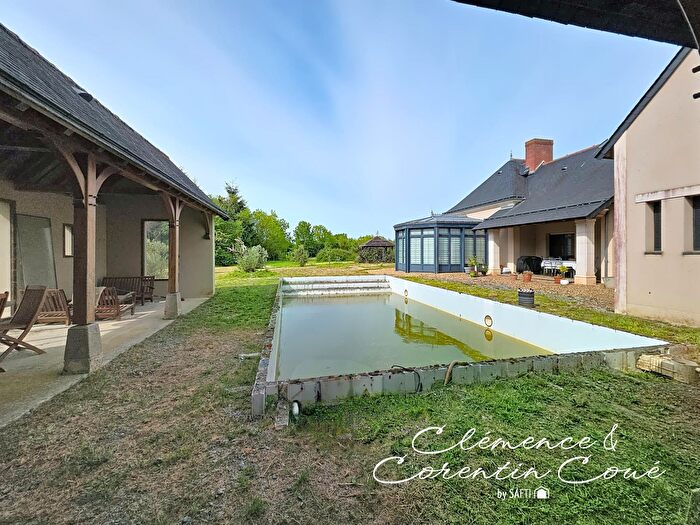 Maison à vendre - Angrie - 11 pièces - 6 chambres