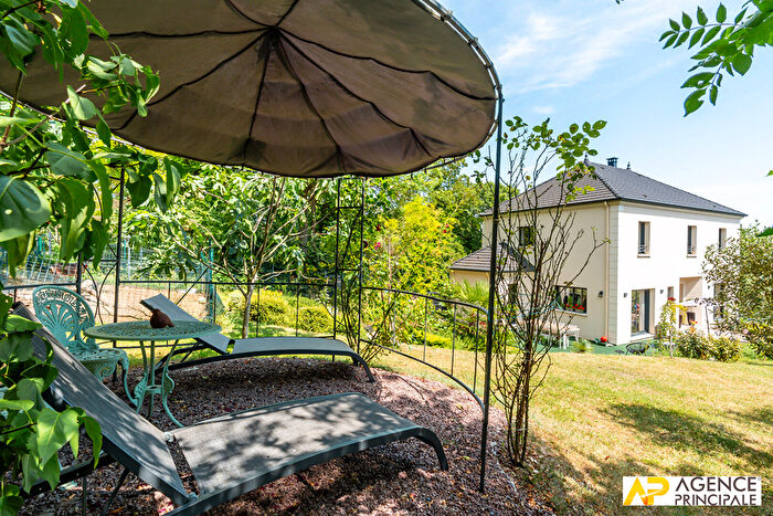 Maison 7 pièces à vendre - Le Mesnil-le-Roi