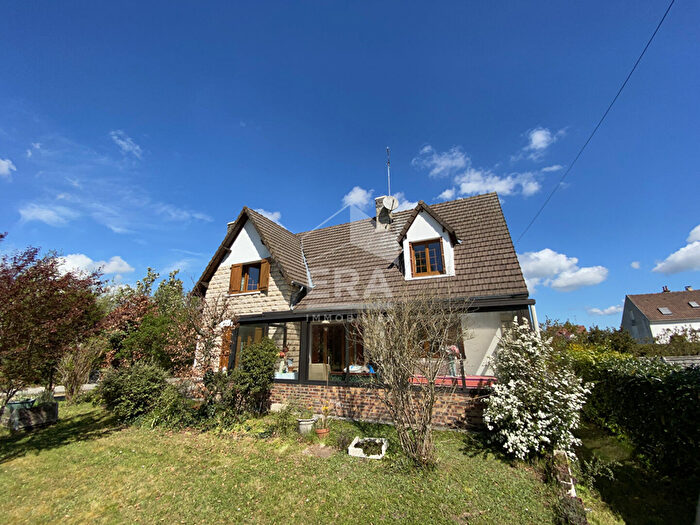 Maison à vendre - Coye-la-Forêt - 5 pièces - 3 chambres