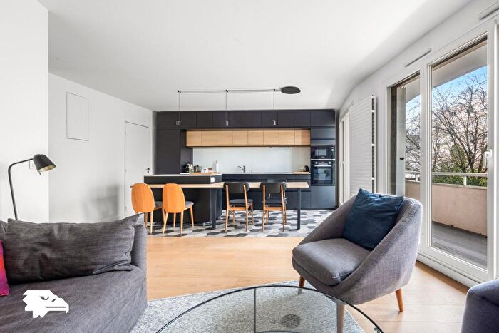 Boulogne-Billancourt, Point du Jour : Appartement 4 pièces à vendre