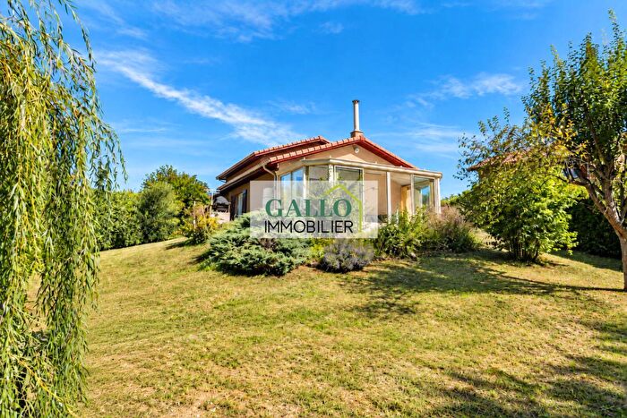 Maison 6 pièces à vendre - Villefontaine, Servenoble