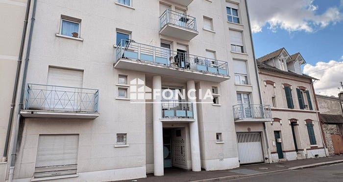 Mantes-la-Jolie : Appartement 1 pièce à louer