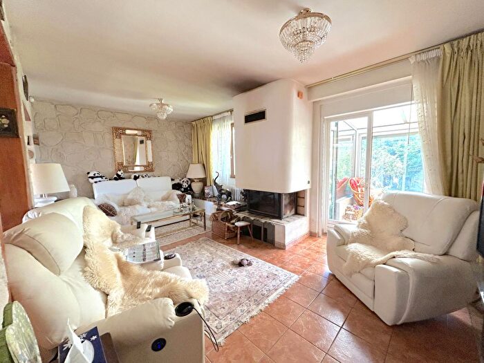 Maison à vendre - Montfermeil, Franceville - 6 pièces - 3 chambres