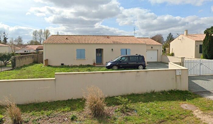 Maison à louer - La Vallée - 5 pièces - 4 chambres