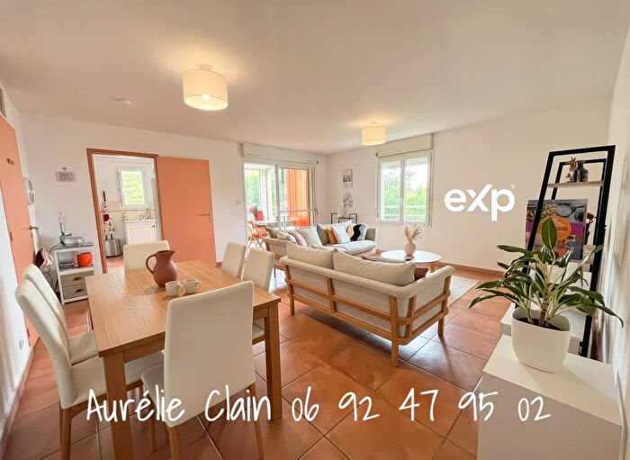 Le Tampon, Centre-ville : Appartement 3 pièces à vendre