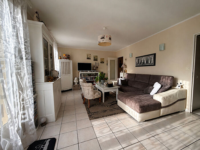 Maison 5 pièces à Saint-Sébastien-sur-Loire, Est, à vendre