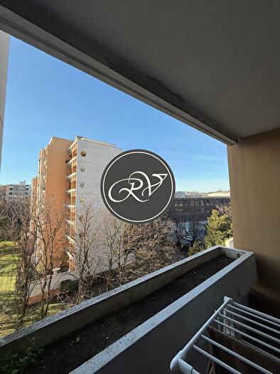 Appartement à louer - Villeurbanne, Croix Luizet - 1 pièce - 1 chambre