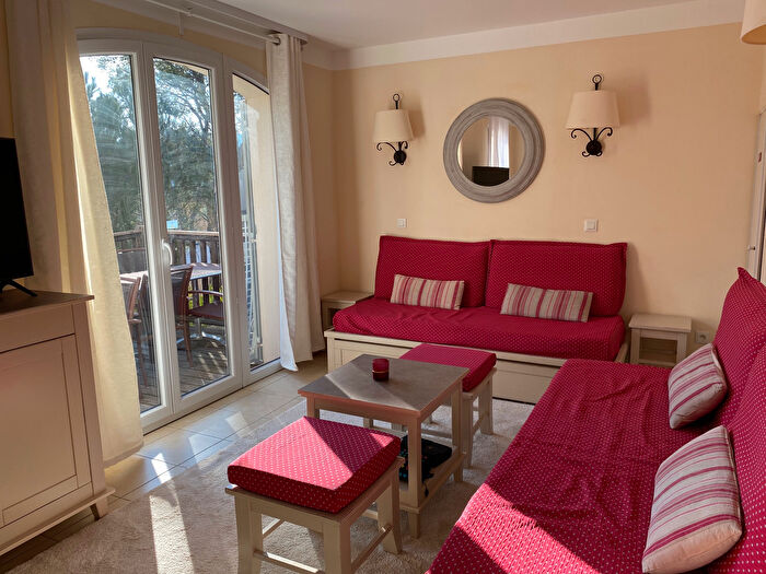 Maison 4 pièces à louer - Mallemort