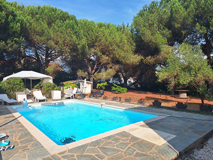 Maison à vendre - Sarrola-Carcopino - 5 pièces - 4 chambres