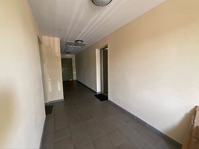 Appartement 3 pièces à La Salvetat-Saint-Gilles, à vendre