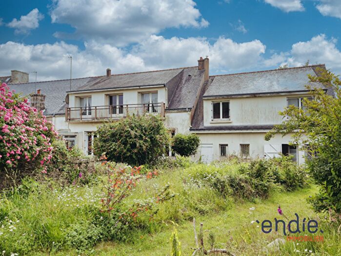 Maison 8 pièces à Melrand, à vendre