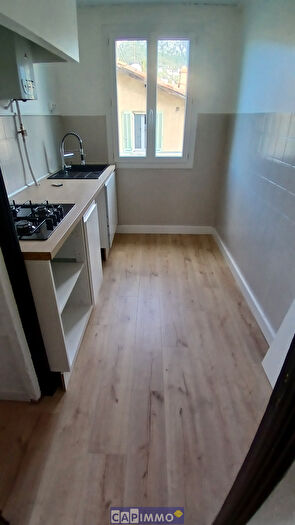 Appartement à louer - Toulon - 3 pièces - 2 chambres