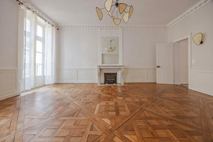 Graslin-Commerce, Nantes - Appartement 5 pièces à louer