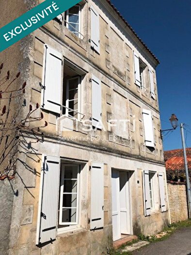 Maison à vendre - Angoulême, Saint-Ausone, Saint-Martin - 4 pièces - 3 chambres