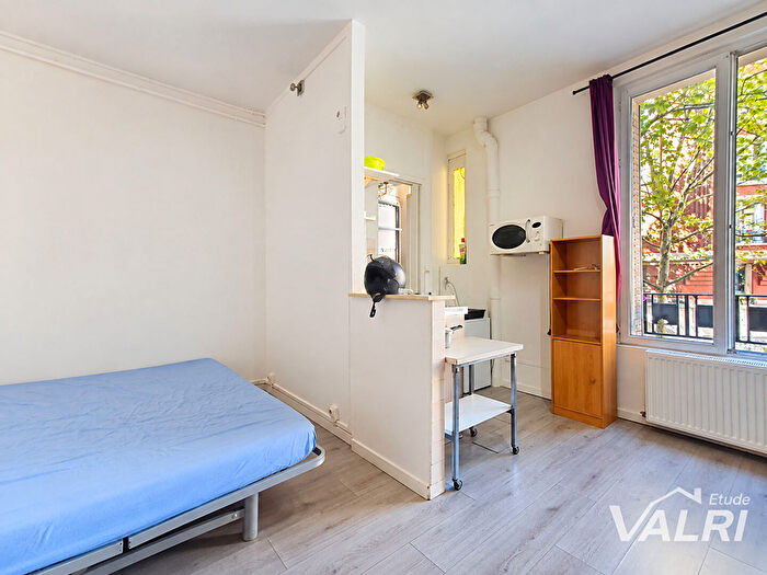 Appartement 1 pièce à vendre - Paris 20ème, Télégraphe, Pelleport, Saint-Fargeau