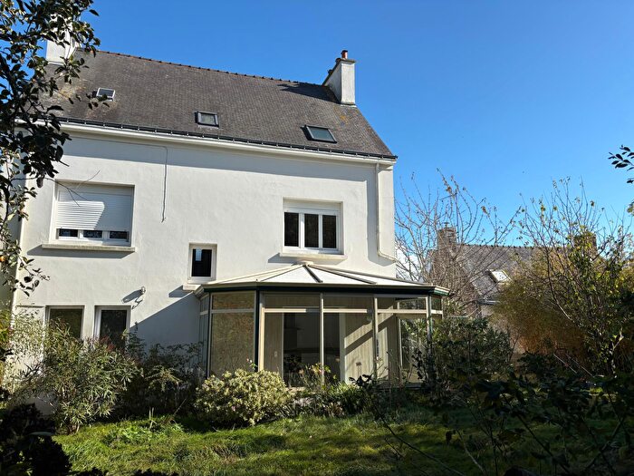 Maison à vendre - Locmiquélic - 8 pièces - 6 chambres