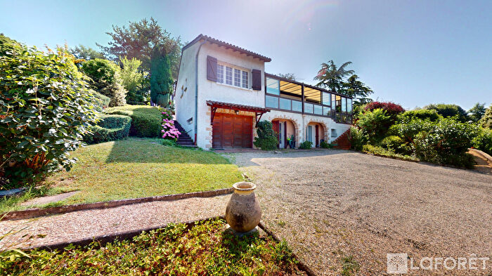 Maison à vendre - Beauregard - 7 pièces - 5 chambres