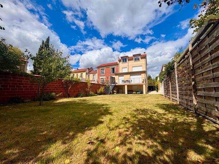 Maison 7 pièces à Village, Fontenay-sous-Bois, à louer