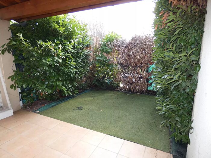 Appartement 3 pièces à Châteauneuf-du-Rhône, à louer