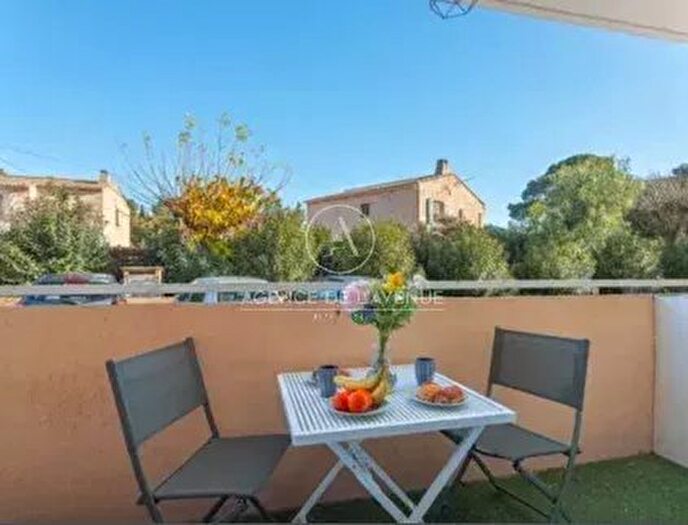 Appartement 2 pièces à louer à La Seyne-sur-Mer, Sud