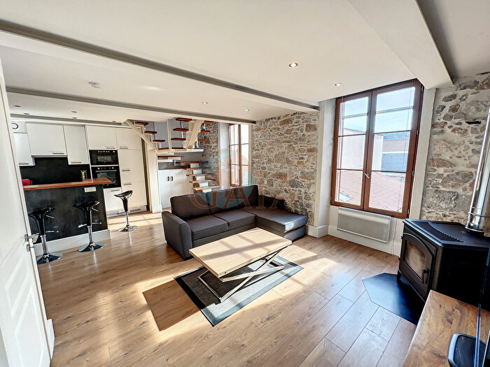 Appartement 3 pièces à Vallauris, Centre-ville, à louer