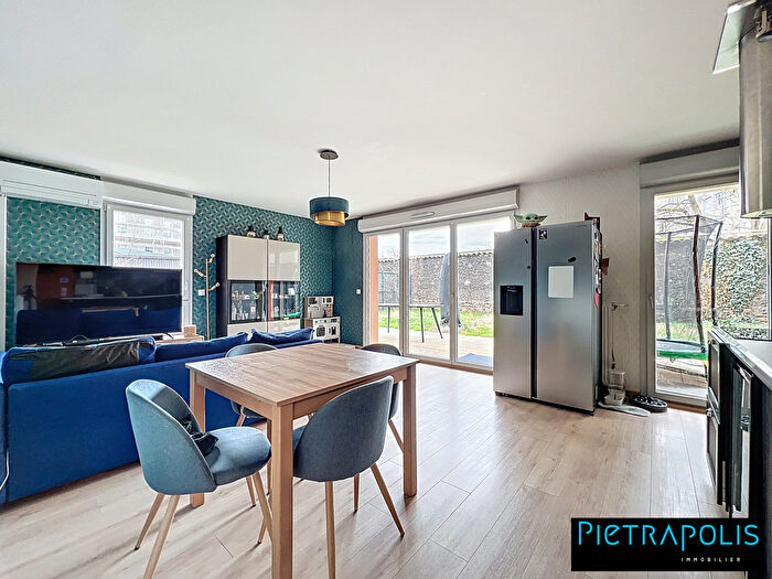 Appartement 4 pièces à vendre à Pierre-Bénite