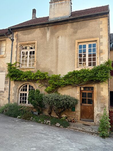 Maison 4 pièces à vendre - Flavigny-sur-Ozerain