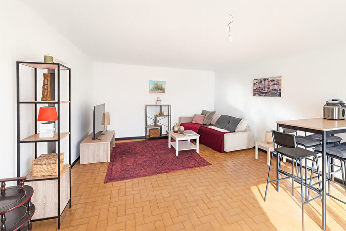 Appartement à louer - Lorgues - 4 pièces - 3 chambres