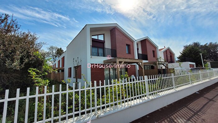 Maison à vendre - Mérignac, Capeyron - 4 pièces - 3 chambres