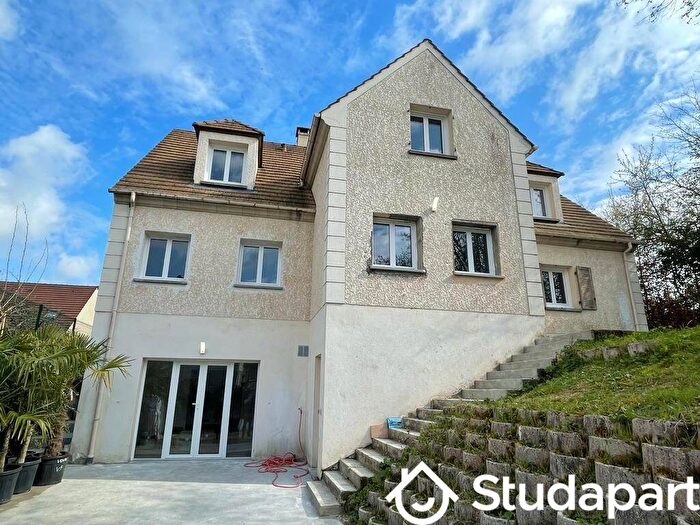 Appartement à louer - Moret-Loing-et-Orvanne - 1 pièce - 1 chambre